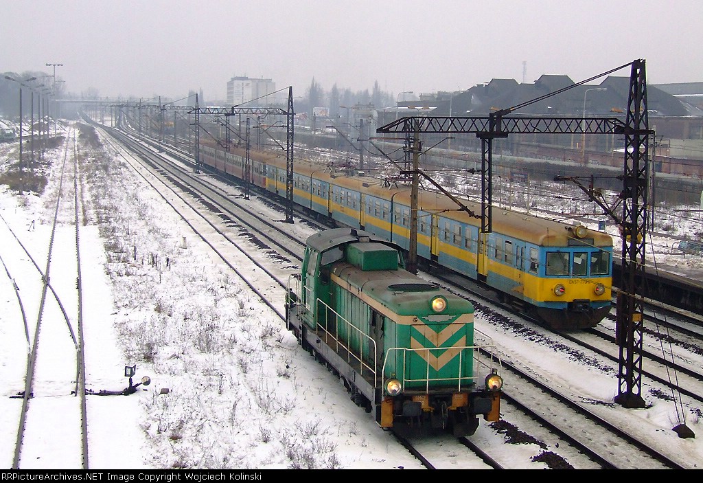 SM42-762 (and EN57-779+1435)